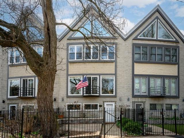 1874 N Oakley Ave, Chicago, IL 60647