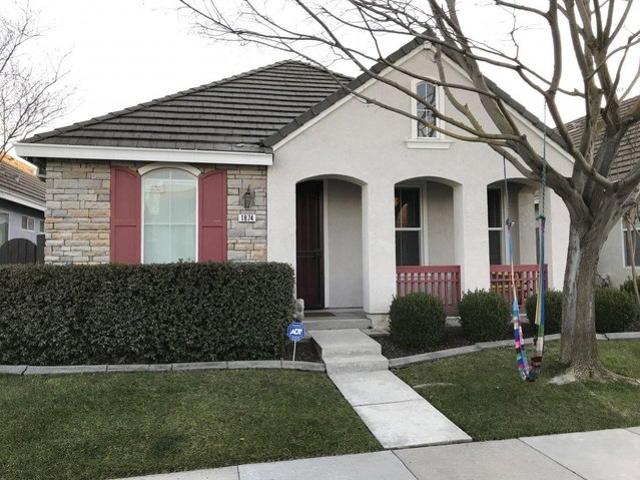 1874 Acari Ave, Sacramento, CA 95835