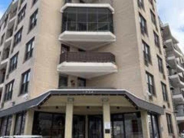 1874 Pelham Parkway S 5C