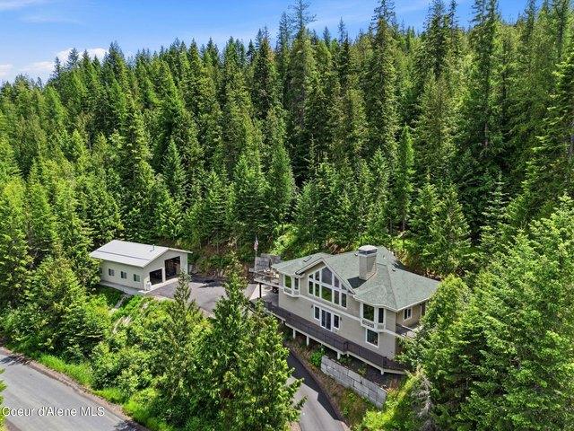 18759 S Watson Rd, Coeur d'Alene, ID 83814