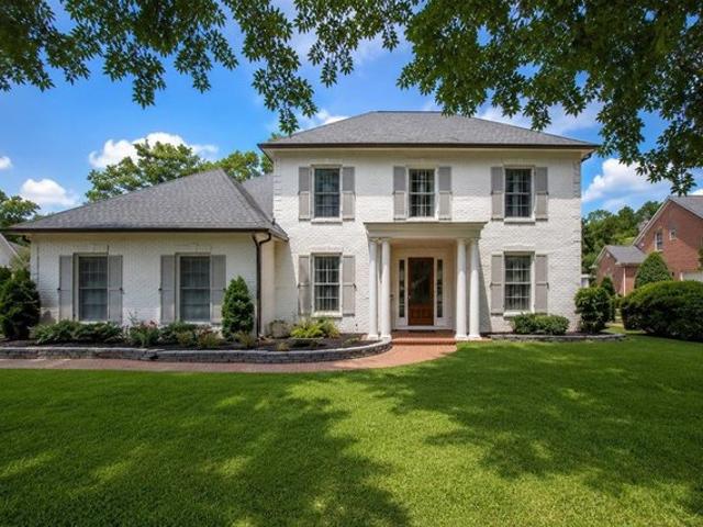 1875 Almadale Farms Pkwy, Collierville, TN 38017