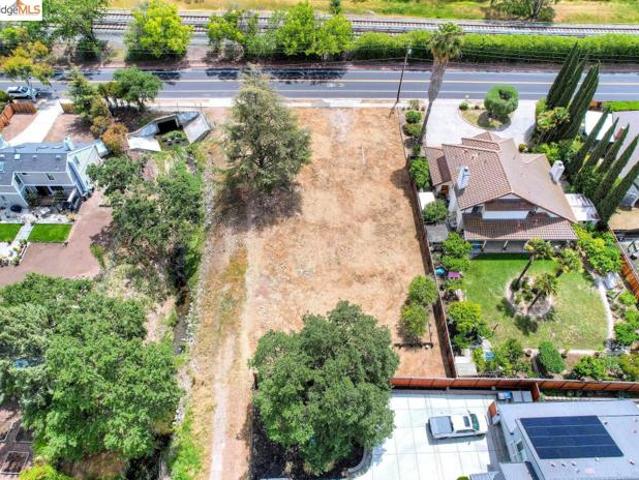 1875 David Ave, Concord, CA 94518