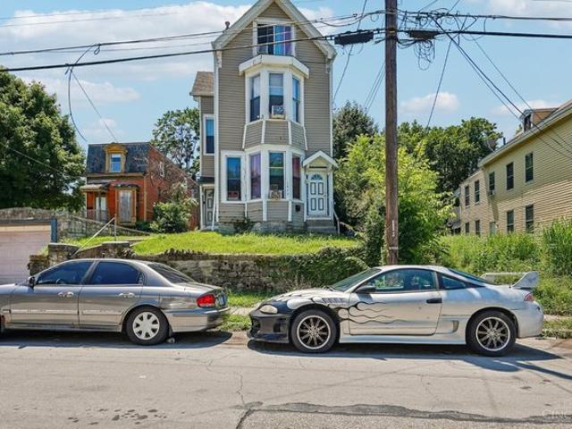 1875 Knox St, Cincinnati, OH 45214