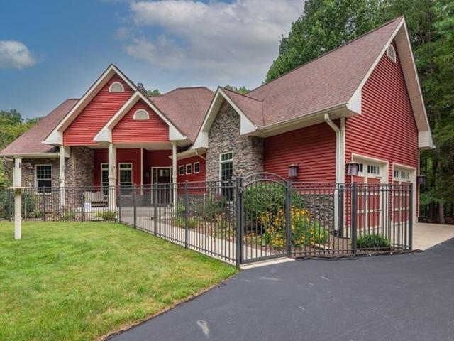 1875 S Cooper Rd, Bloomington, IN 47401