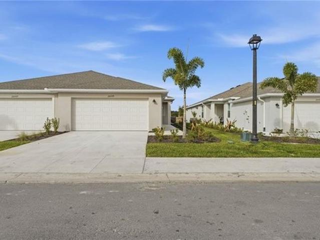 18763 Copperhead Ct N, Lehigh Acres, FL 33936