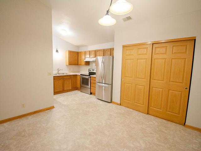 1876 Deerhaven Lane NE # 2