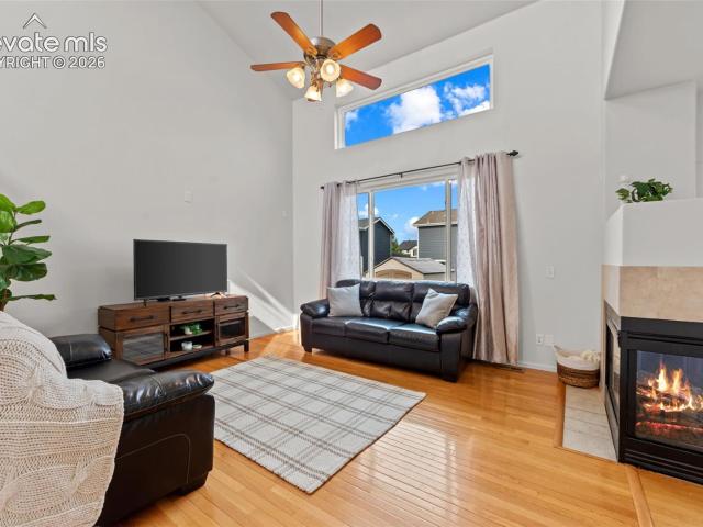 1876 Silver Meadow Circle
