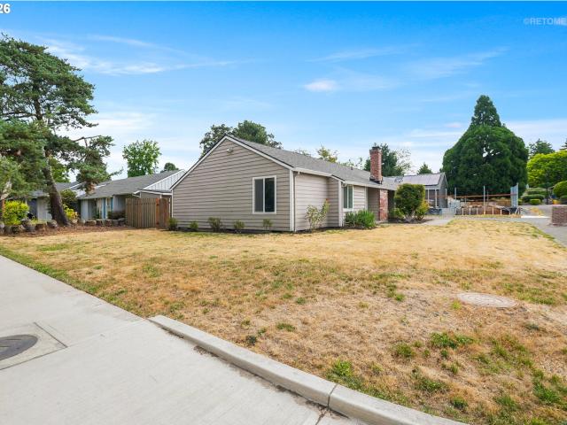 18775 sw shelly st