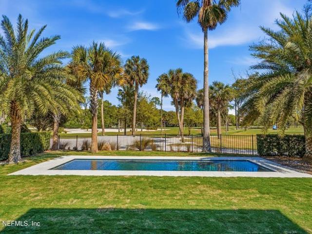 1877 Atlantic Beach Dr, Atlantic Beach, FL 32233