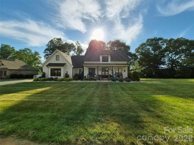 1877 Cline Farm Rd, Lincolnton, NC 28092