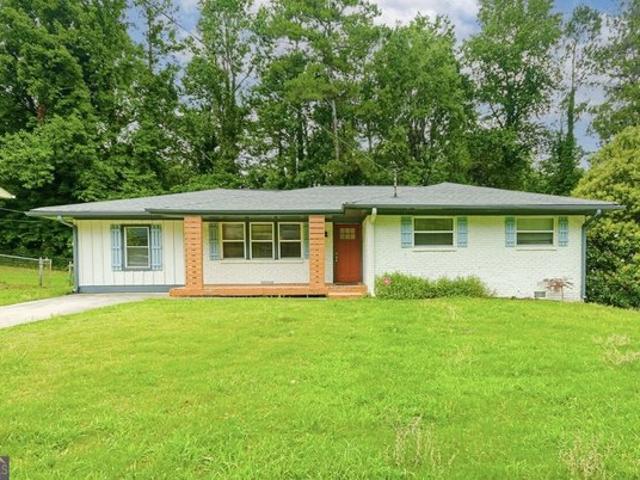 1877 Glenmar Dr, Decatur, GA 30032