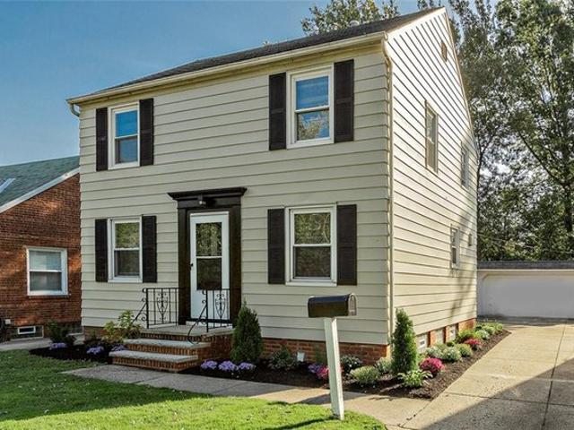 1877 Lawnway Rd, South Euclid, OH 44121