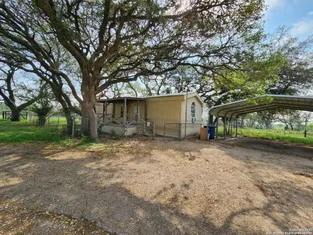 18780 N Ih 35 #5, Schertz, TX 78154