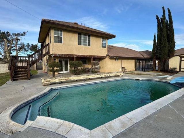 18785 Valencia Ct, Hesperia, CA 92345