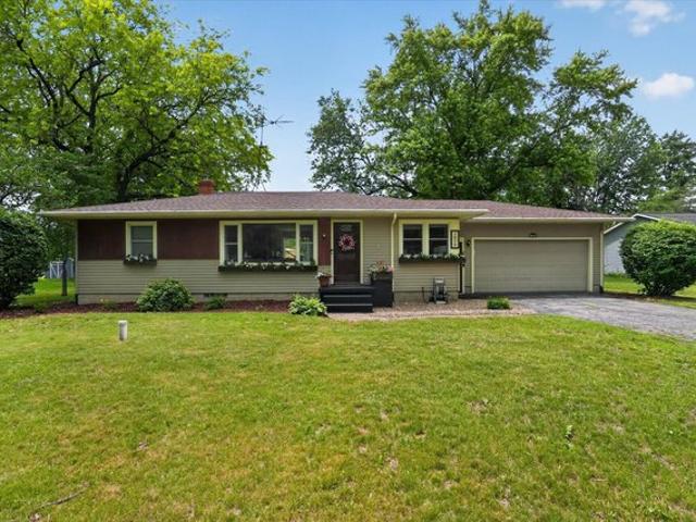 1878 E Clinton Trl, Charlotte, MI 48813