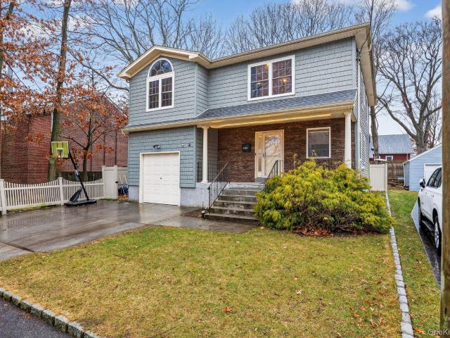 1878 Lake Drive W
