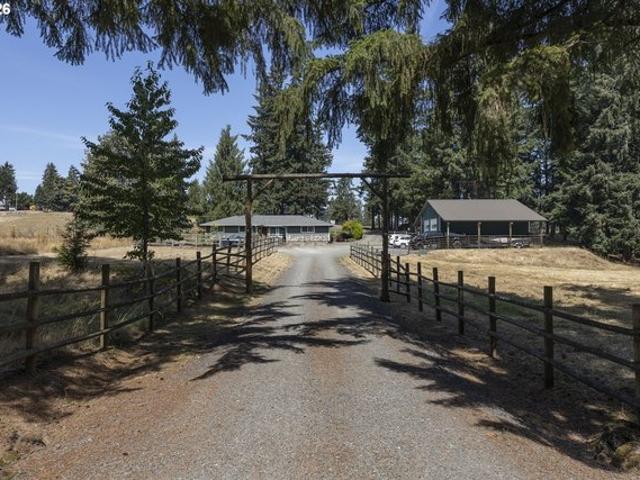 18795 S Lower Highland Rd, Beavercreek, OR 97004