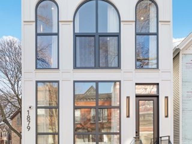 1879 N Hoyne Ave, Chicago, IL 60647
