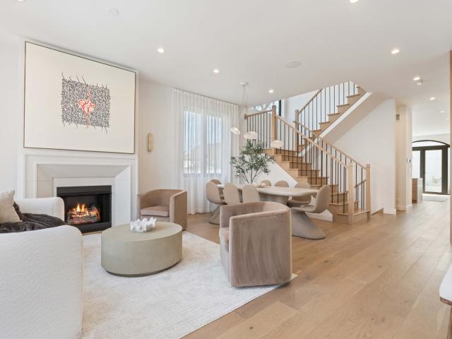 1879 N Hoyne Ave, Chicago, IL 60647 | MLS #12606 | Compass