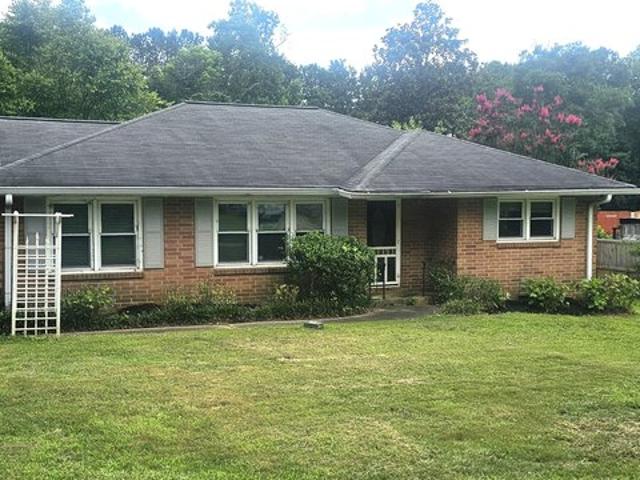 1879 Gherry Dr, Austell, GA 30106