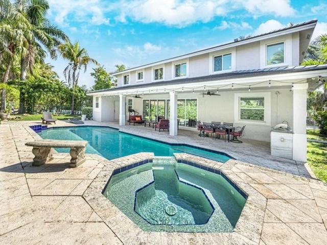 1879 Hidden Trail Ln, Weston, FL 33327
