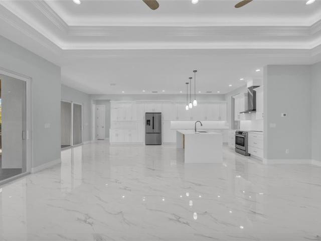 18702 Arapahoe Cir, Port Charlotte, FL 33948 | MLS #A4682