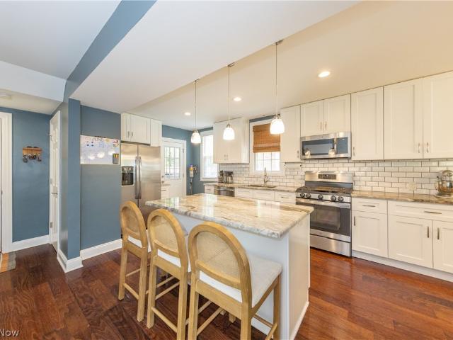 18707 Scottsdale Boulevard