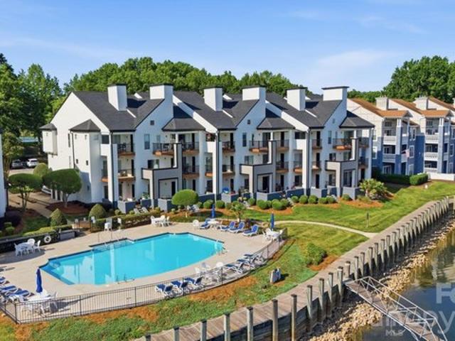 18705 Vineyard Point Ln Unit 48, Cornelius, NC 28031
