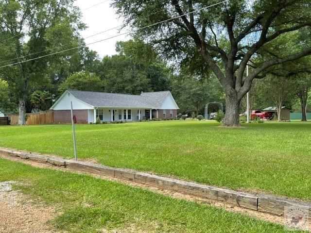 1870 County Road 2110, Hooks, TX 75561