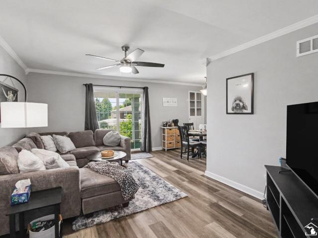 1870 Fort Street # 7