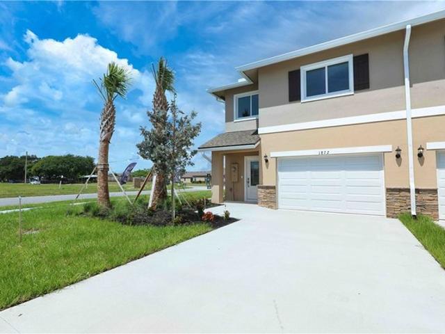 1870 Joyful Cir, Fort Pierce, FL 34947