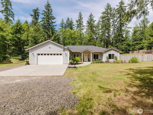 18713 NW Hintzville Rd, Seabeck, WA 98380