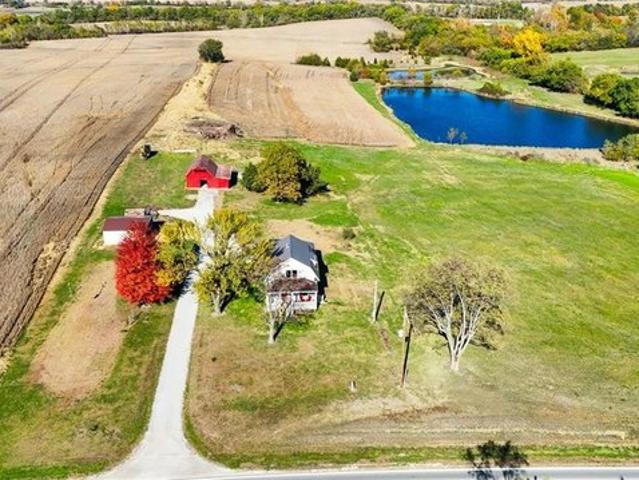 18712 Hwy, McLouth, KS 66054