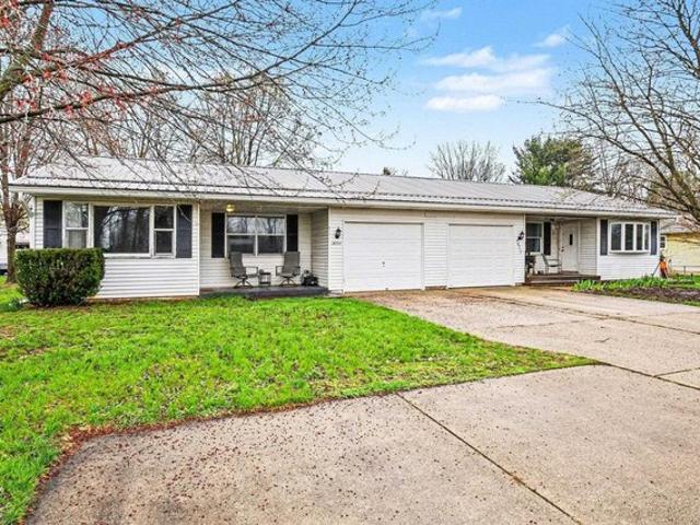 18717 18 County Road 104, Bristol, IN 46507