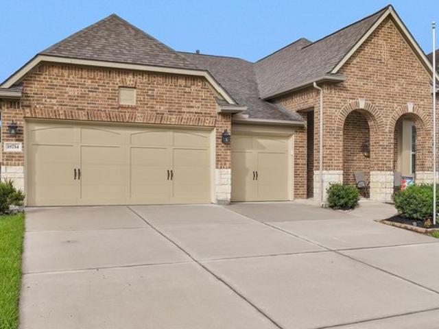 18714 Bridle Grove Ct, Tomball, TX 77377