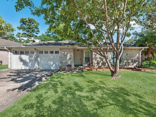 18718 Jodywood Dr, Atascocita, TX 77346