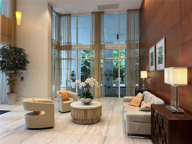 1871 NW S River Dr Unit A03, Miami, FL 33125
