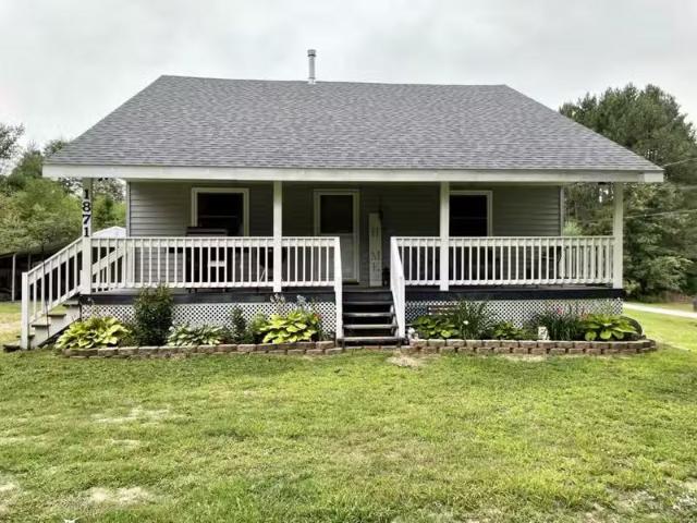 1871 N LITTLEFIELD RD, WEIDMAN, MI 48893 Single Family Residen.