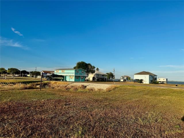 1871 Bayview Drive