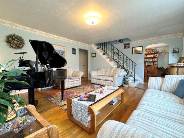 1871 Eaton Rd, Fairview, PA