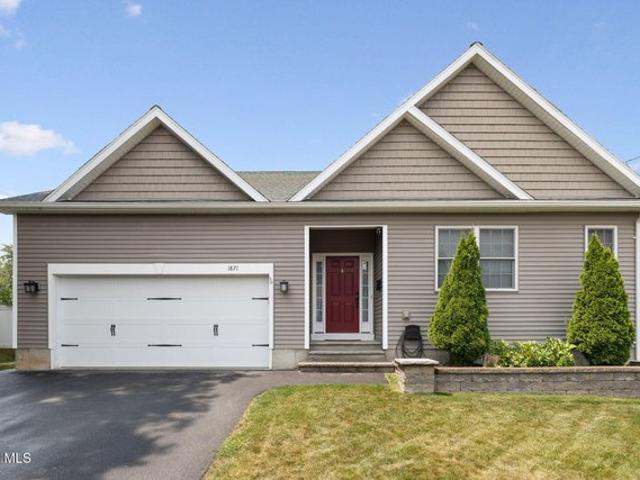 1871 Elizabeth St, Rotterdam, NY 12303