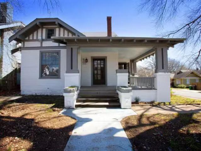 1871 S Izard St, Little Rock, AR 72206 MLS# 25013134