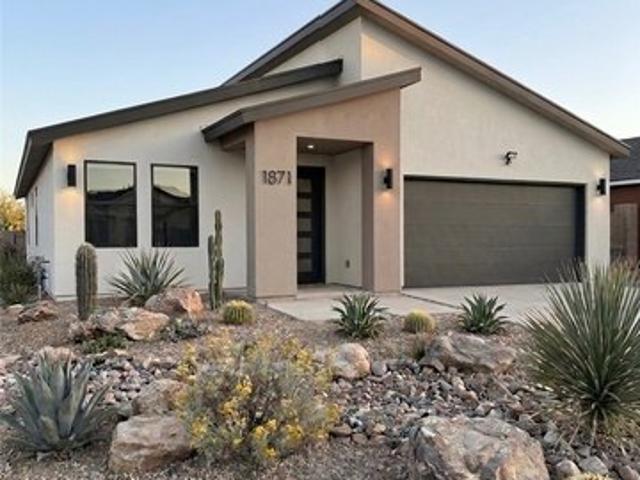 1871 S Manzanita Dr, Pahrump, NV 89048