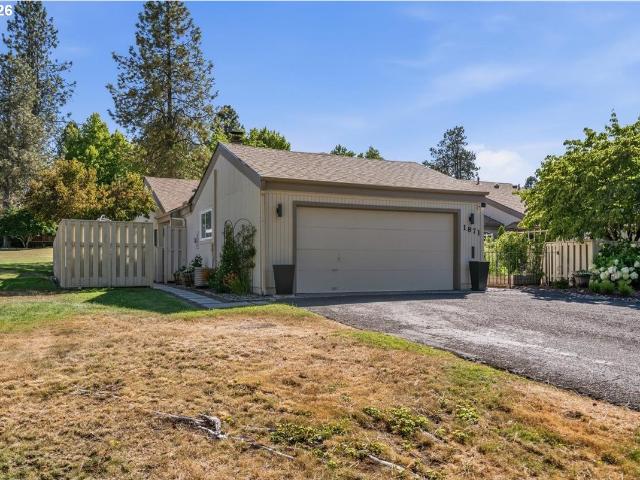 1871 se lexington cir