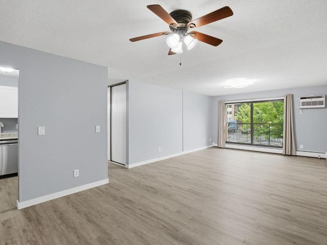 1871 Silver Bell Road # 107