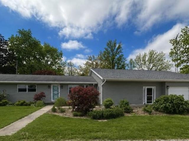 18728 US Highway 36, Chrisman, IL 61924