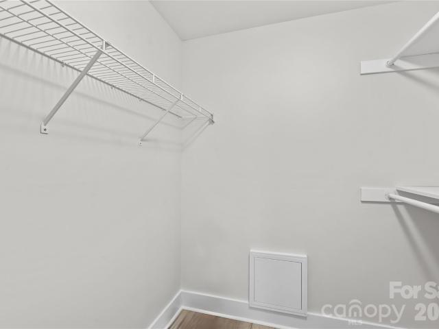 18729 Vineyard Point Ln, Cornelius, NC 28031 | MLS #4344