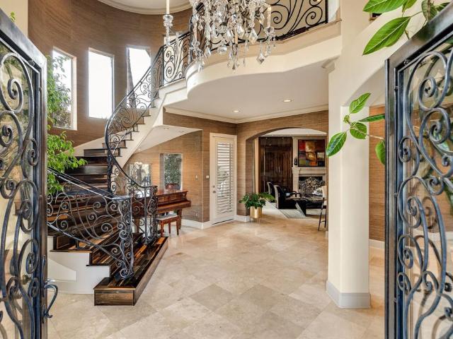 18729 Wainsborough Lane
