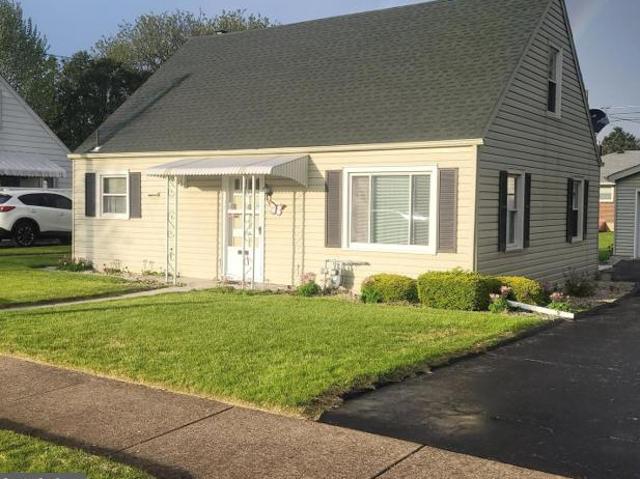 1872 Campbell St, Bethlehem, PA 18017