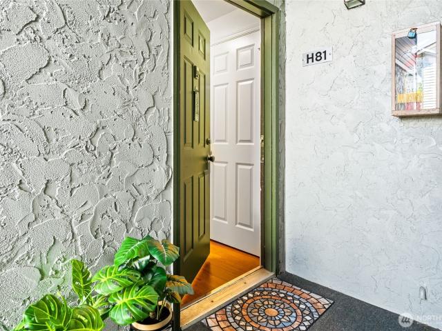 1872 S Central Place # H 81